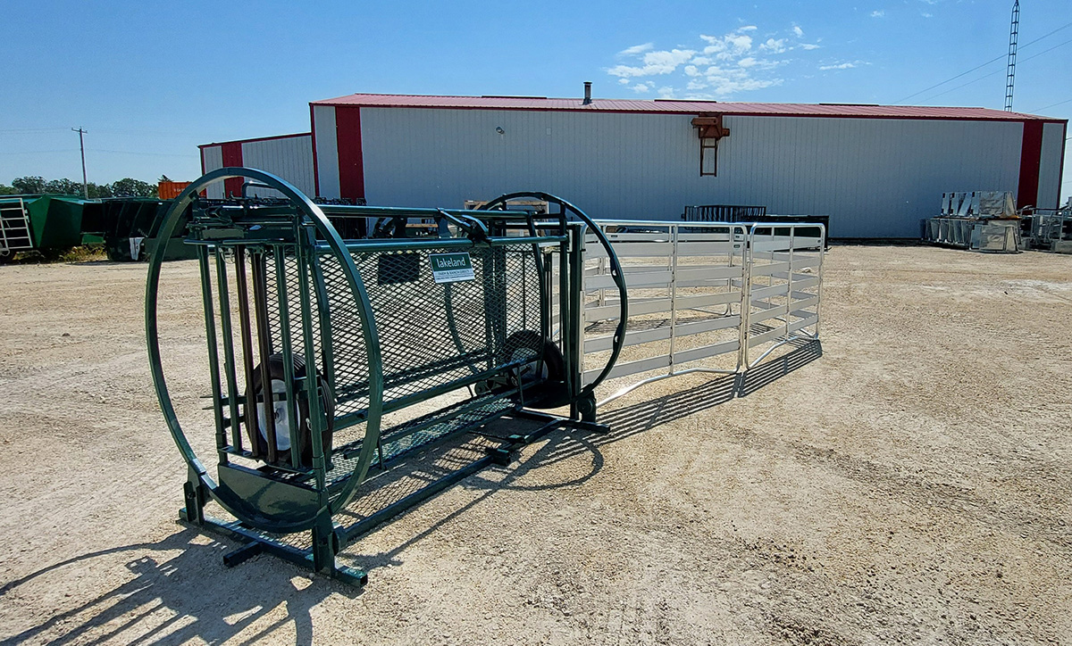 SG50 – Sheep & Goat Handling System - USA | Lakeland Farm and Ranch Direct