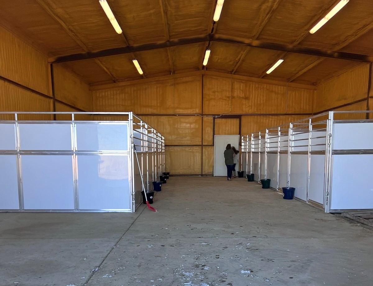Portable Horse Stalls & Panels- Lakeland Farm and Ranch Direct